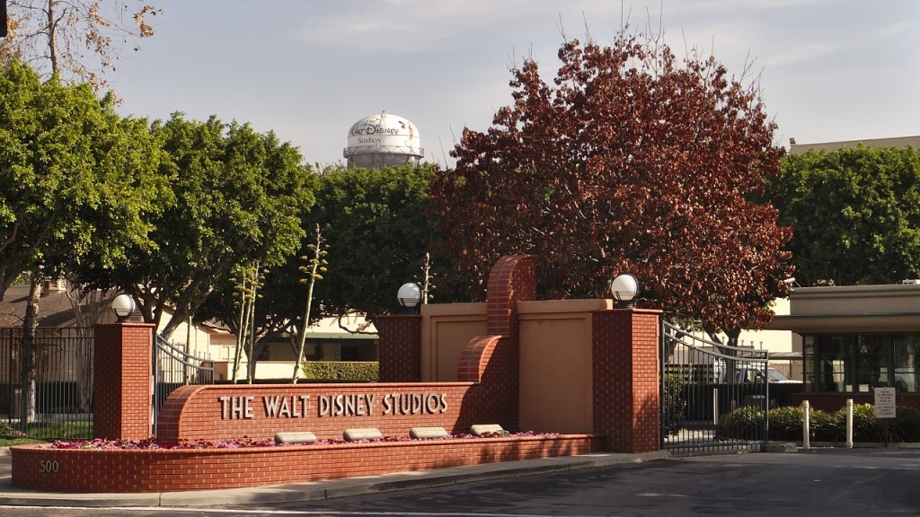 Disney Interactive Studios - WholesGame