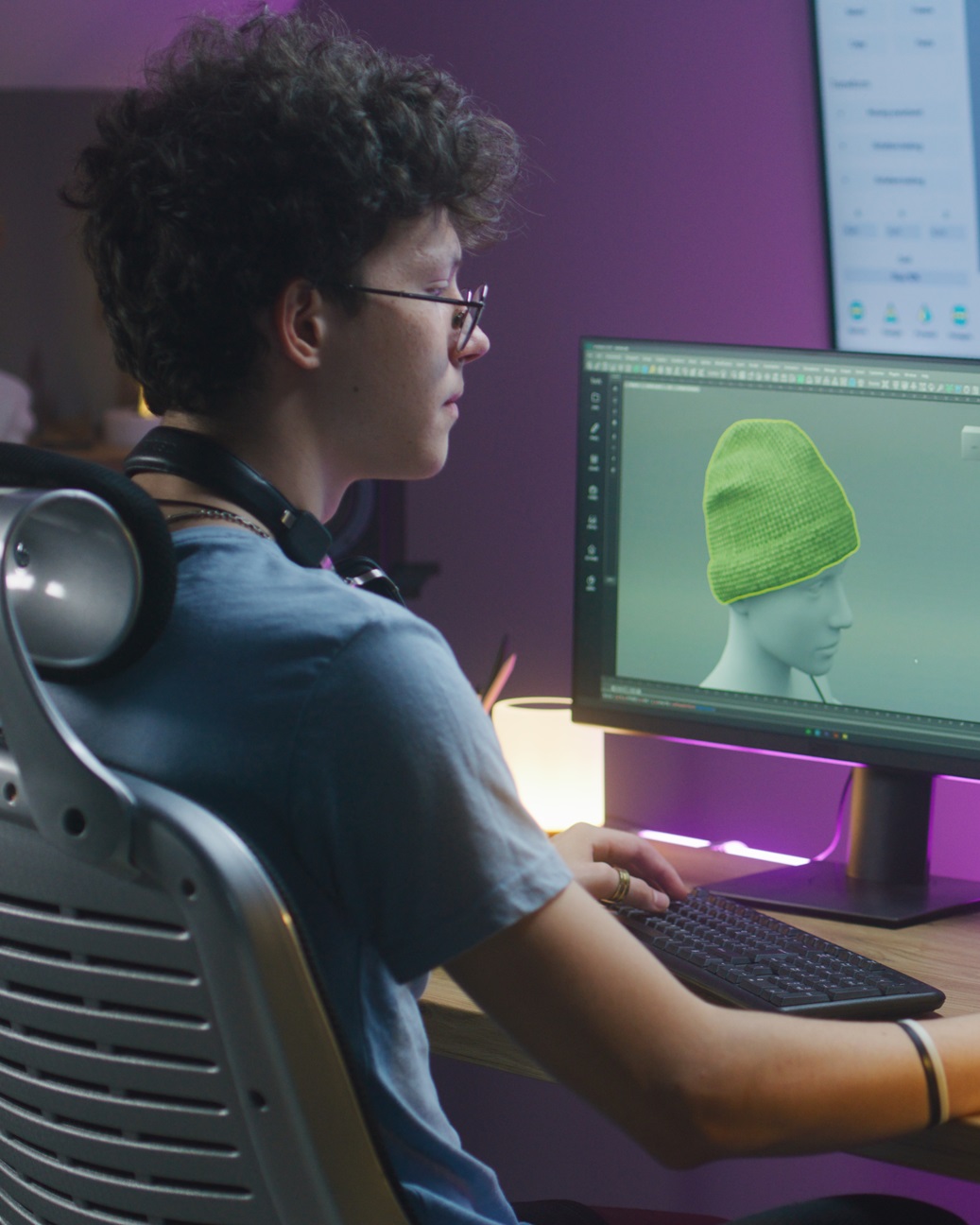 The impact of mass layoffs in the video game industry - WholesGame